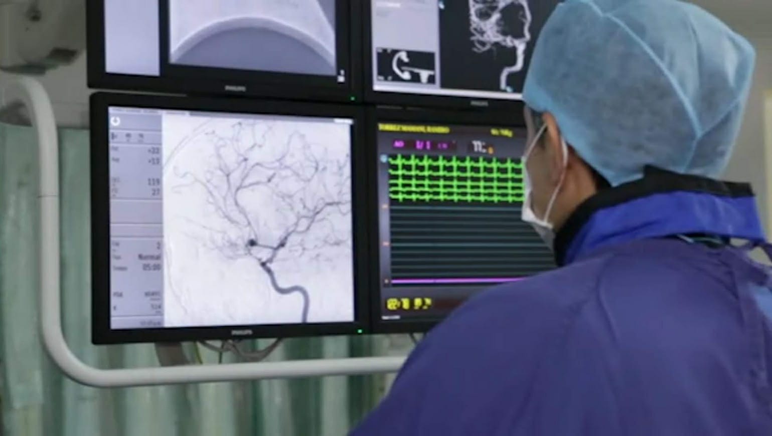 Dr. Alejandro Torrico Terceros - Agenda ahora - DoctorPlace